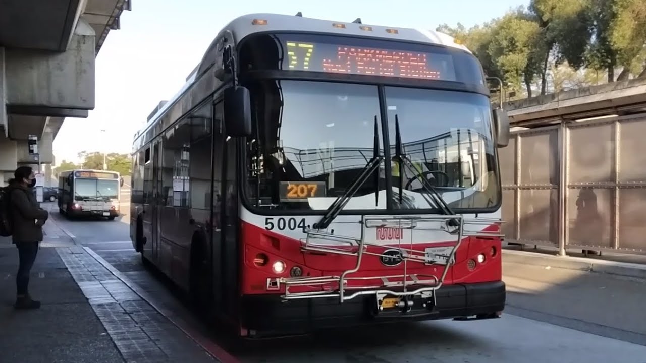 SF Muni BYD K9MD #5004 on Route 57 Parkmerced - Full Route Inbound to ...