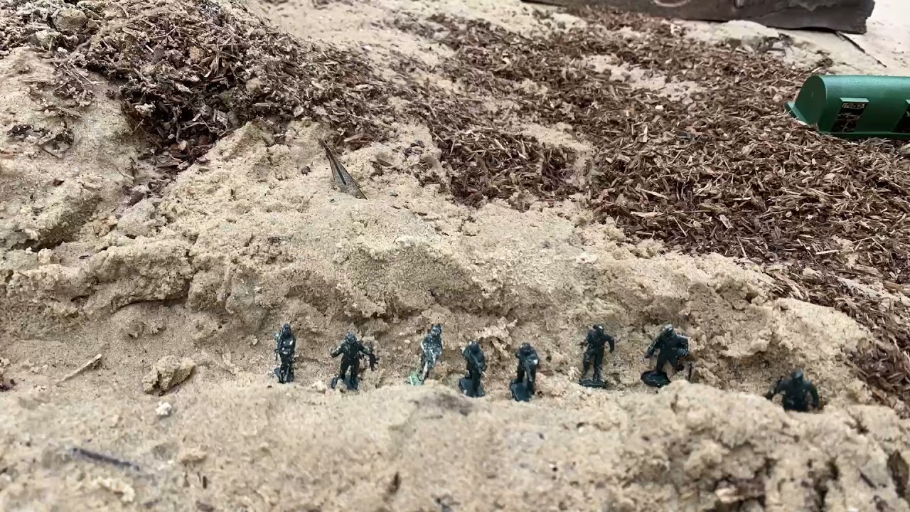 Army men stop motion - YouTube