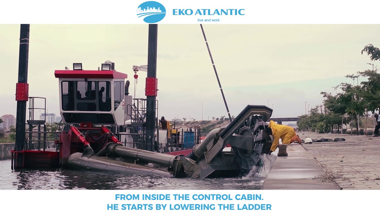 How dredging works at Eko Atlantic - YouTube