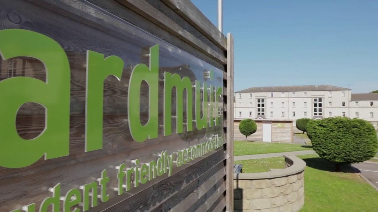 Student Accommodation in Aberdeen - Ardmuir Trinity Court tour - YouTube