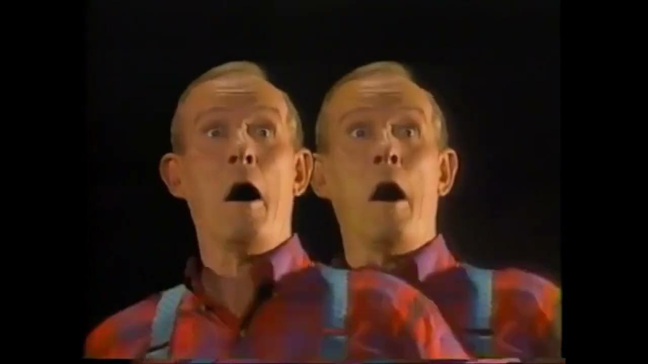 YO-YO MAN FANTASY Sequence * Produced by HARRY HALL * The Smothers Brothers Comedy Hour (1988 ...