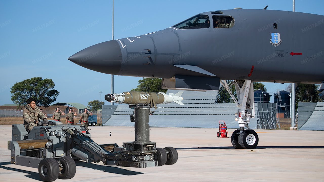 How US Loads Bombs Into Its World's Most Feared Bomber B-1 Lancer - YouTube