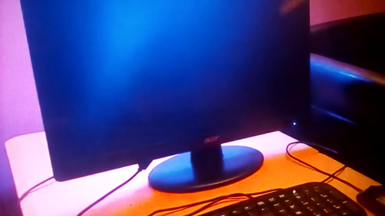 Dell 780 Windows XP Booting Up - YouTube