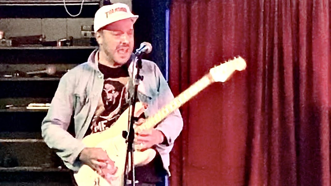 Ryan Scott Speaks Slide - YouTube