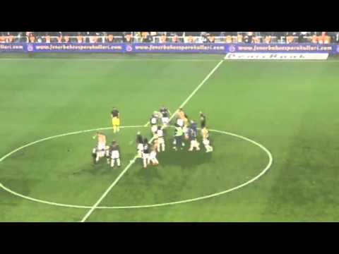 13.04.2014 Şampiyon Fenerbahçe Alkışlayın ulan ibneler
