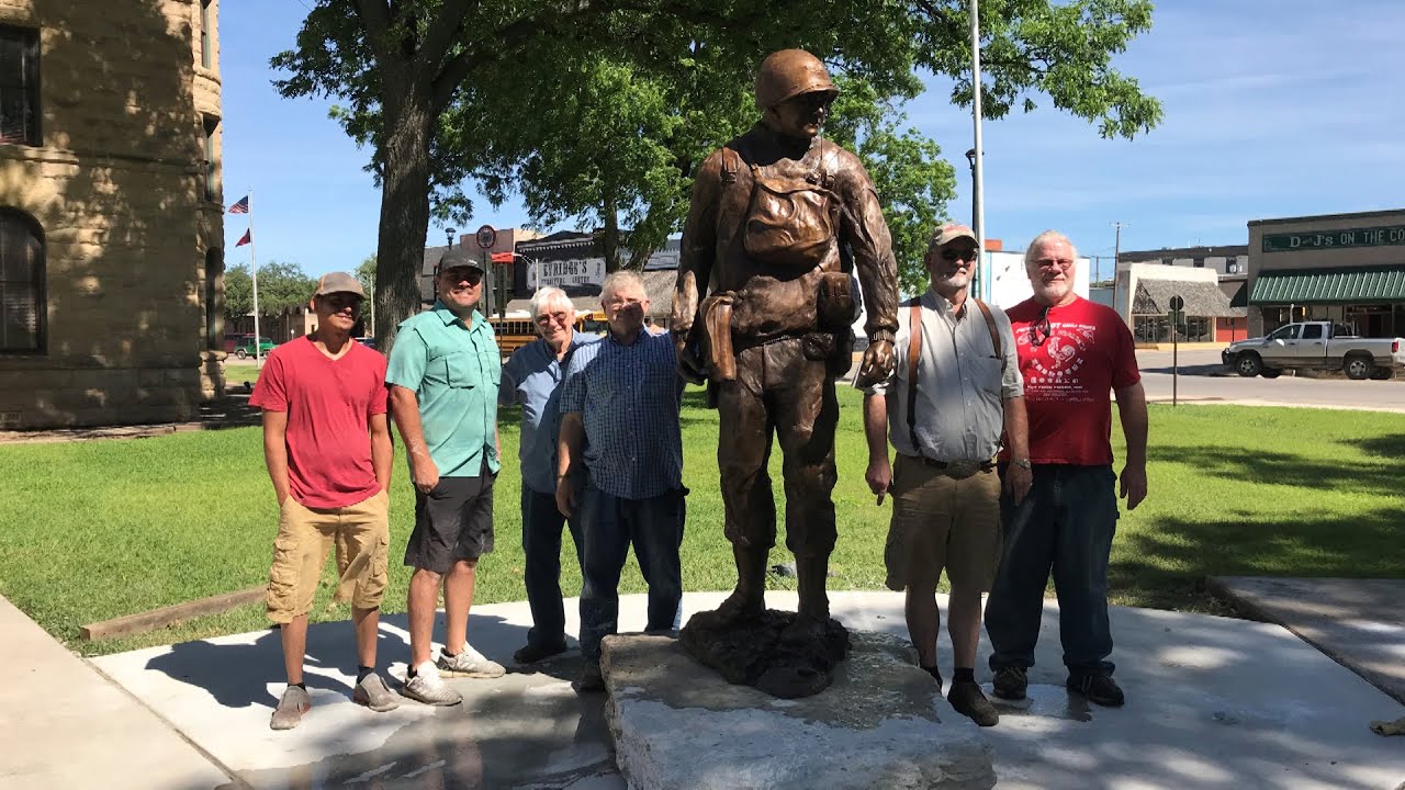 James Earl Rudder statue unveiled in Brady - YouTube