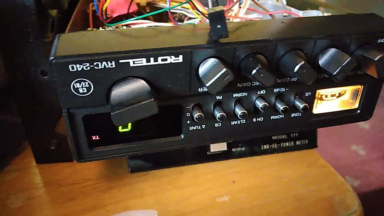 Cubwolf Hy-Gain 5 Peewit Roger Bleep.. Rotel RCV-240 - YouTube