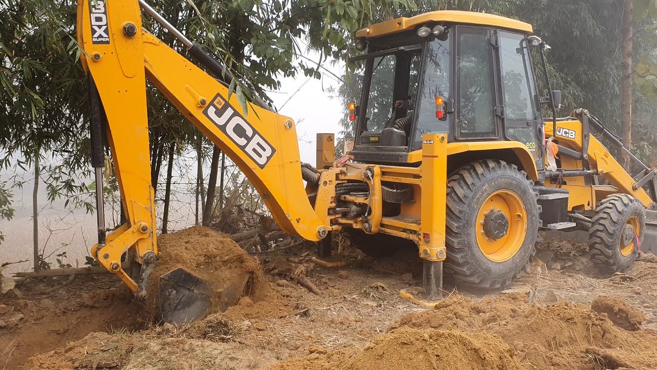 JCB vs Tree Root - JCB Machine Pulling Out Tree Roots - JCB Working For ...