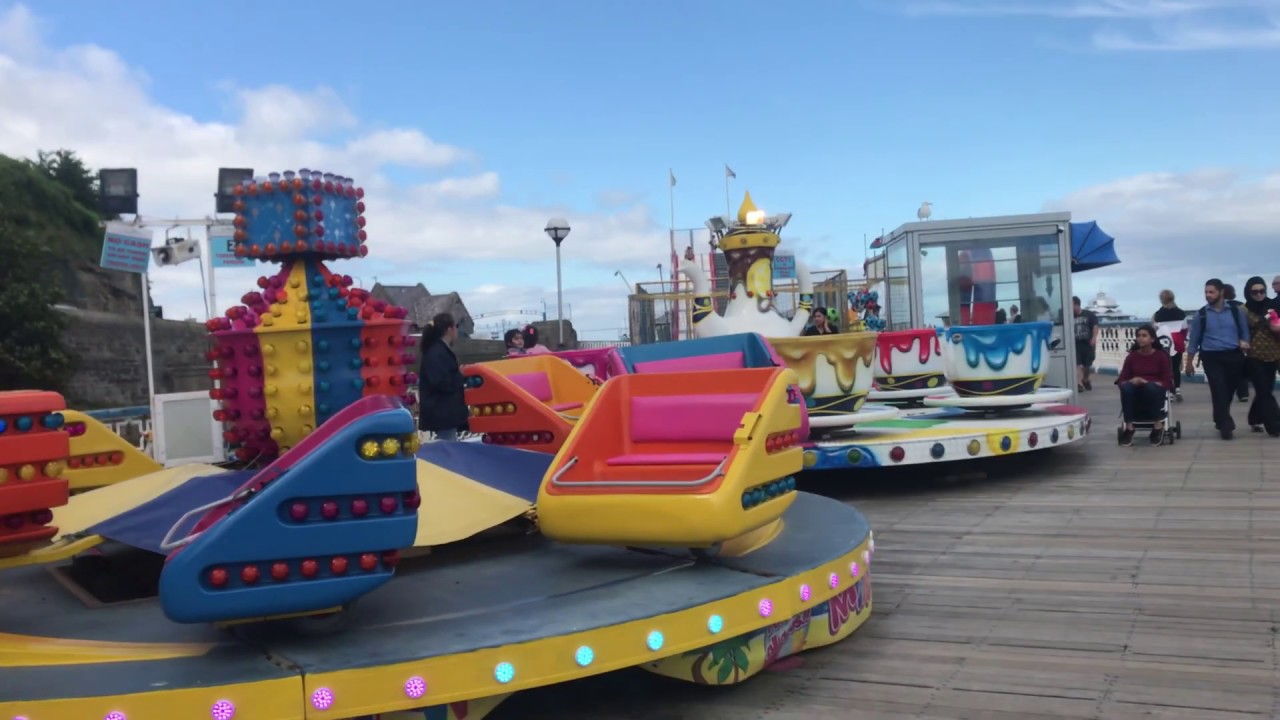 Take a summer stroll with us along Llandudno Pier, North Wales - YouTube
