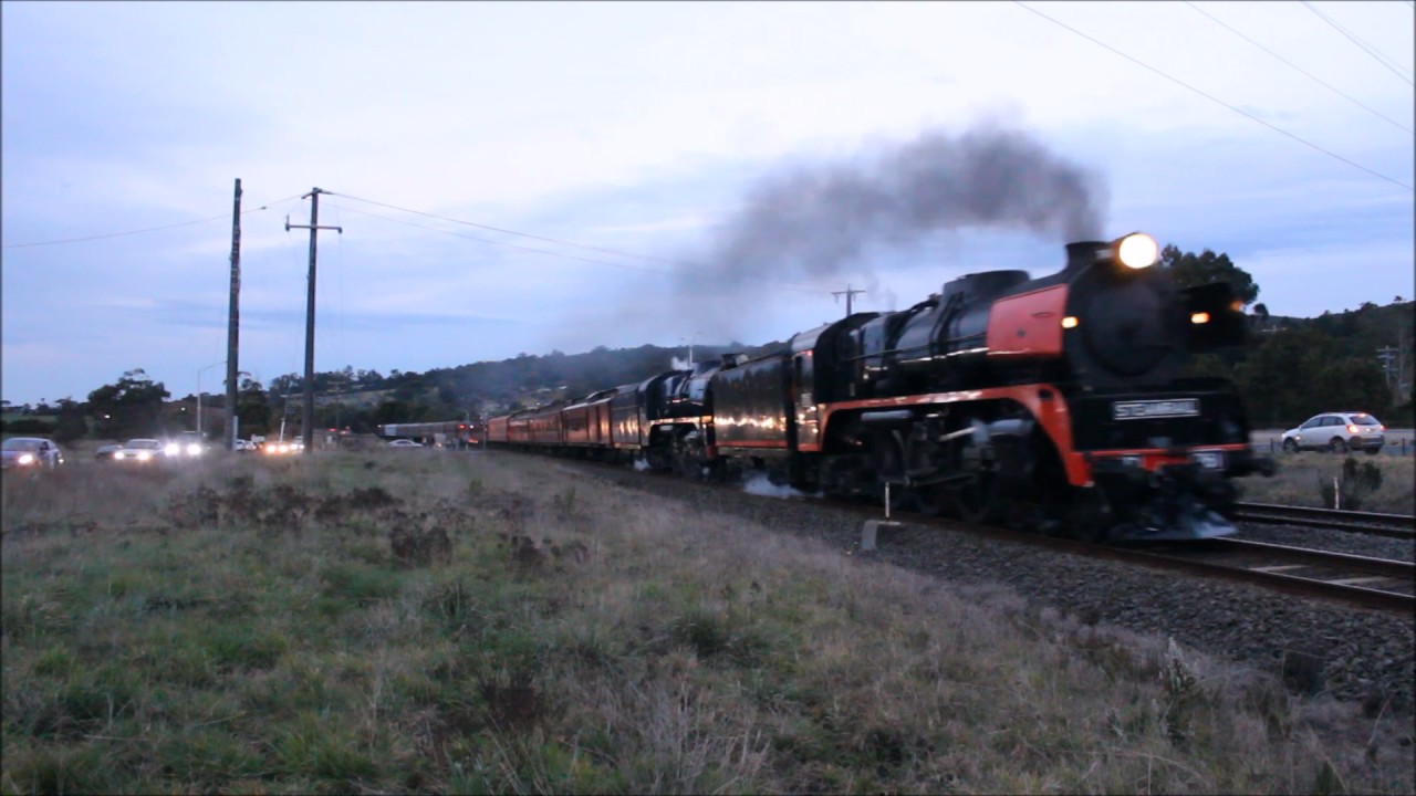 Steamrail Victoria's Snow Train 1 - 2017 - YouTube