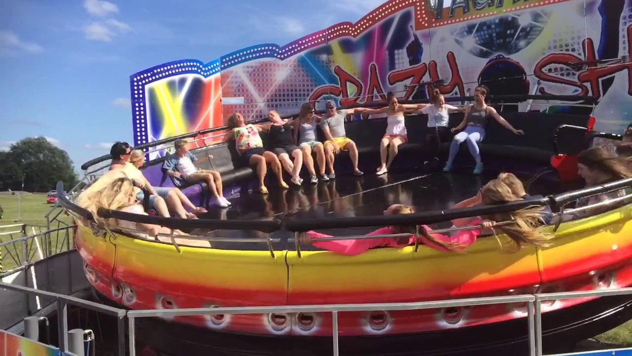 Tagada funfair ride at Newport Pagnell Carnival 2015 - YouTube