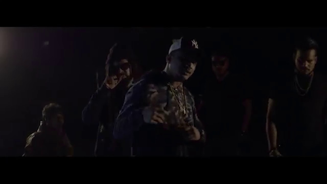 GUCCI GANG REMIX | DIVINE | GULLY GANG - YouTube