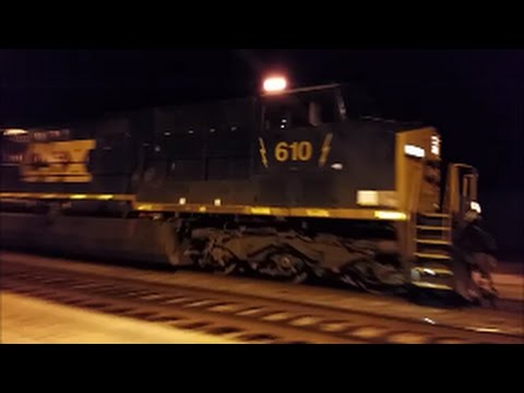 [CSX] 610 AC60CW Leads Q401-03 Moving Through Fayetteville NC - YouTube