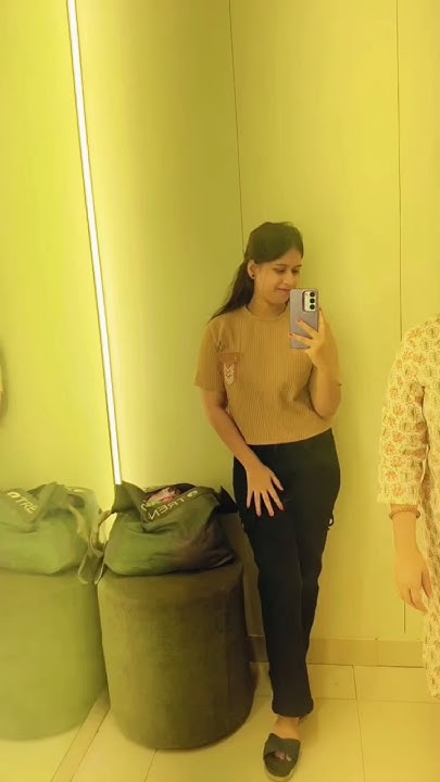 shopping with my sister #minivlog#ytshorts#trending#dailyvlog #shopping#fyp#viralshort#vlog# ...