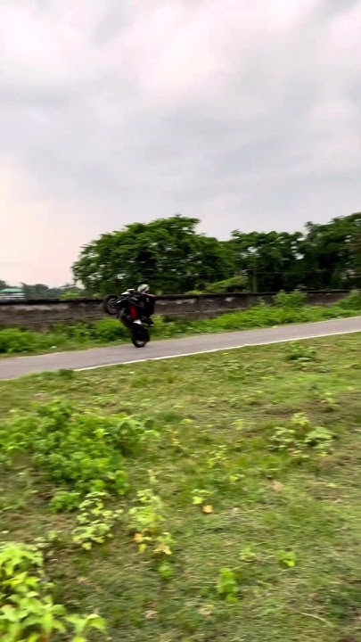 number one😎 bike stunt #viral - YouTube