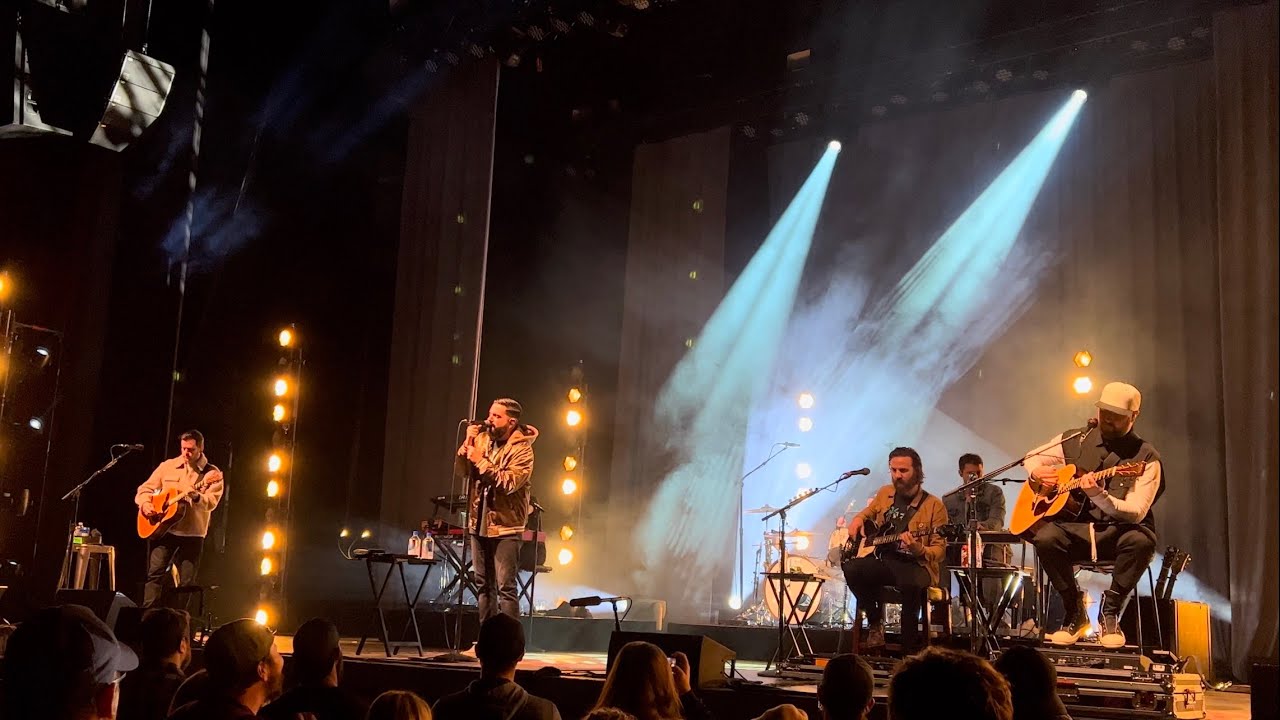 A Day To Remember- End Of Me (acoustic) live in Atlanta 12/2/22 - YouTube