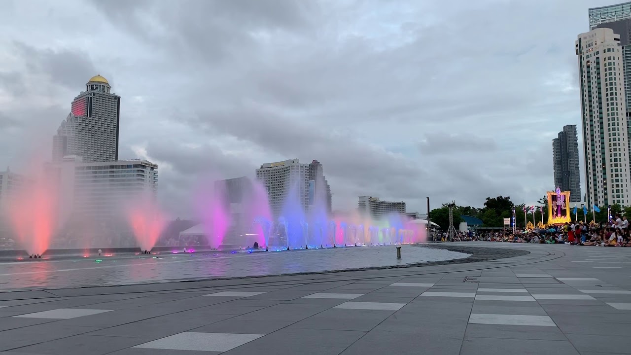 ICON SIAM FOUNTAIN SHOW | THE LONGEST MULTIMEDIA WATER FEATURES IN ...