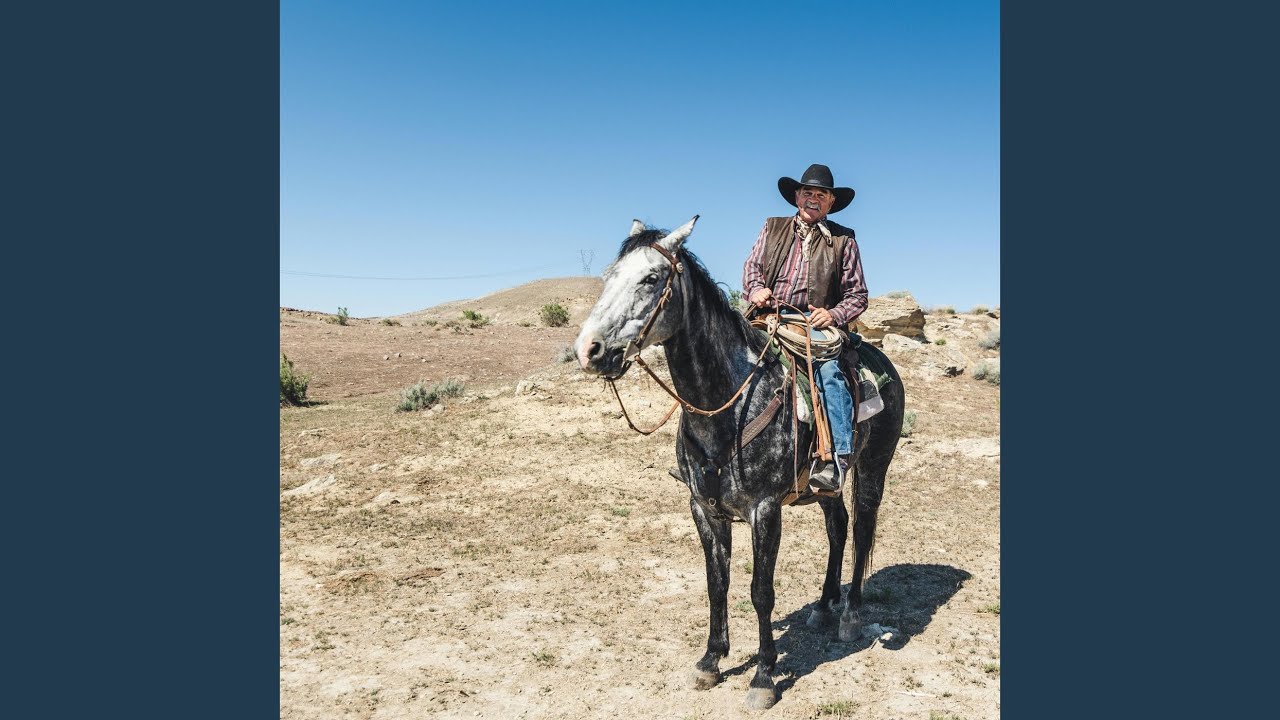 Emily Smells Like a Chicken Nugget Fart - YouTube