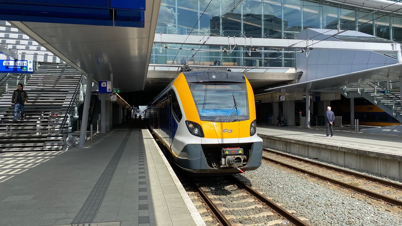 Rechtstreekse sprinter naar Utrecht Centraal🚂🚋 - YouTube