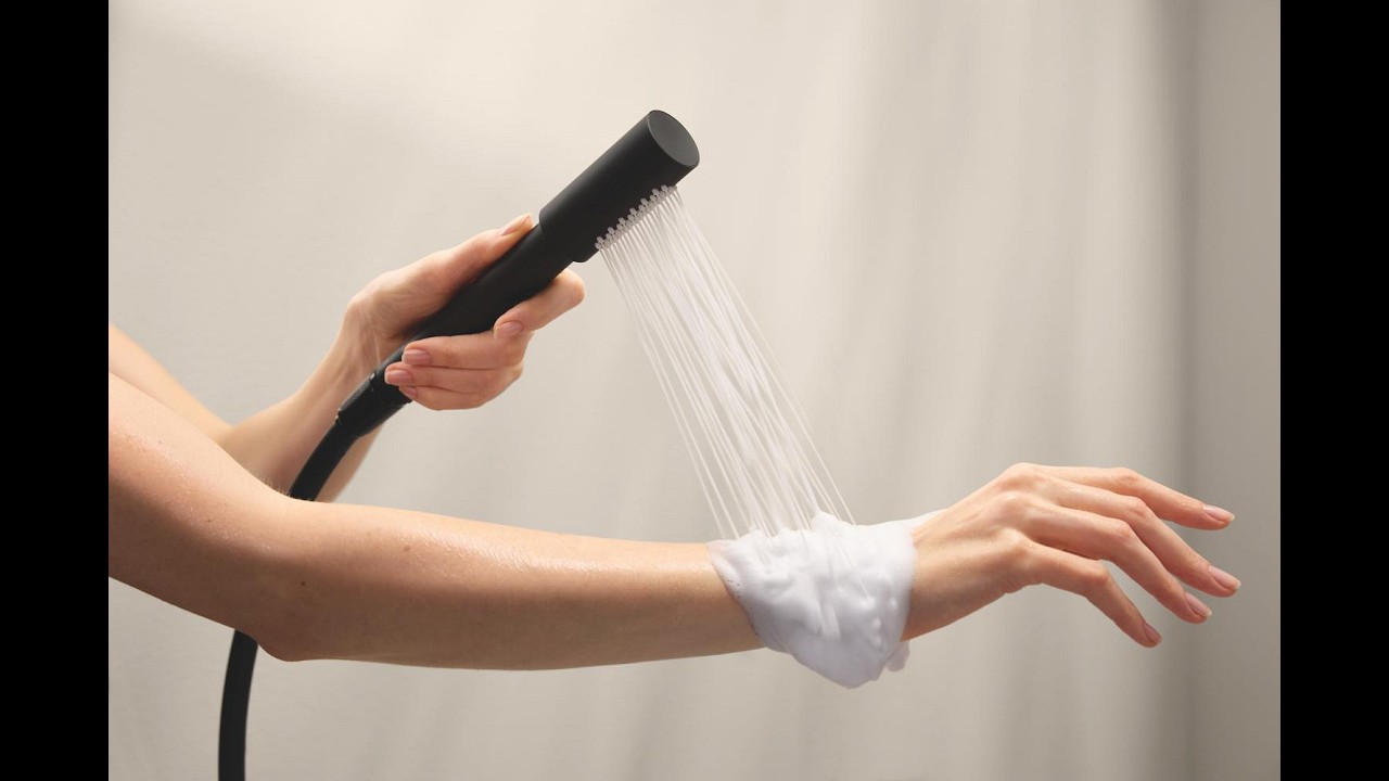 The Magic of Warm Foam: Reinventing the Shower with GROHE Purefoam ...