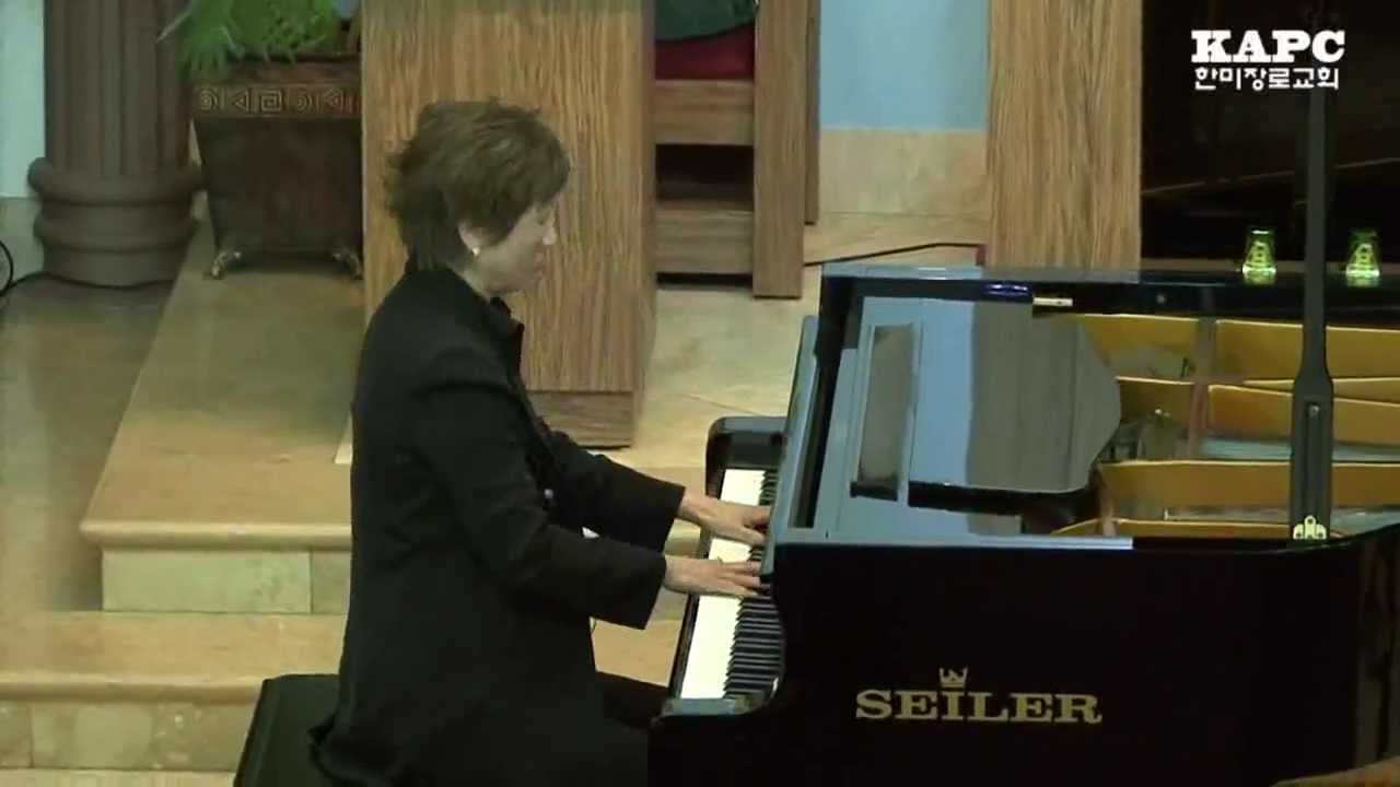 Pianist Aija Kim, Worship at 한미장로교회 on Jan 29, 2012 Vol 1 - YouTube