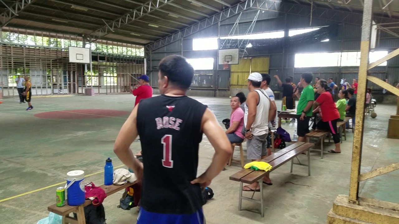 Papua New Guinea Filipino Basketball League in Madang - YouTube