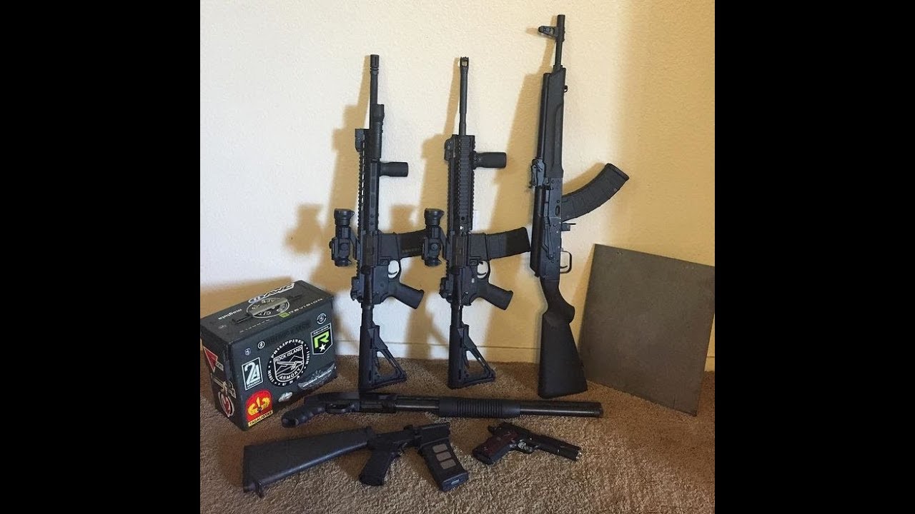 CJ SO COOL SHOWS HIS GUNS ON SNAPCHAT - YouTube