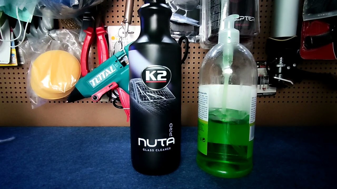 ΚΑΘΑΡΙΣΜΟΣ ΤΖΑΜΙΩΝ ΑΥΤΟΚΙΝΗΤΟΥ ΚΑΙ ΧΡΗΣΗ ΑΝΤΙΣΗΠΤΙΚΩΝ. ΧΡΗΣΙΜΟΠΟΙΟΥΜΕ ...