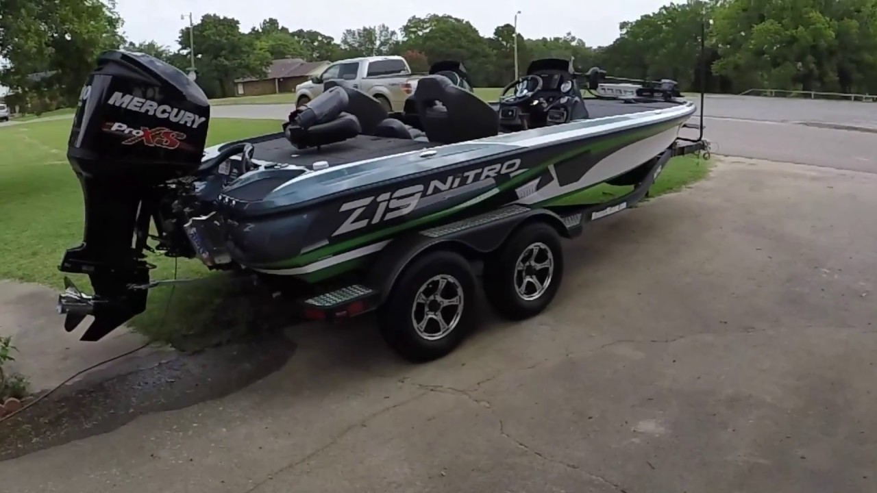 2018 Nitro Z19 - YouTube