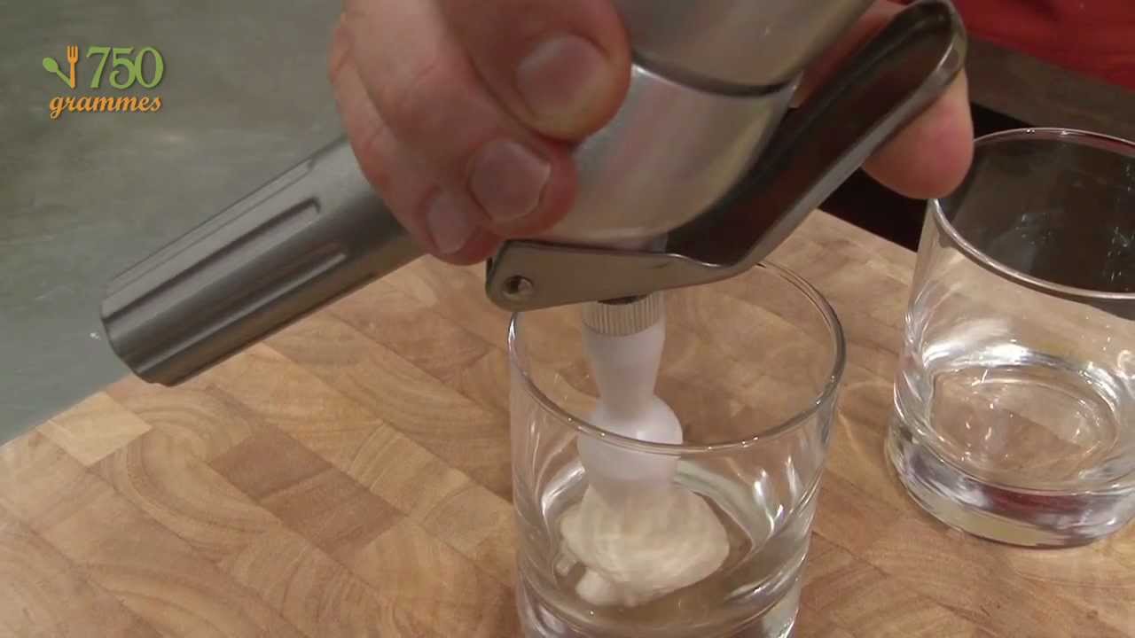 Utiliser un siphon - 750g - YouTube