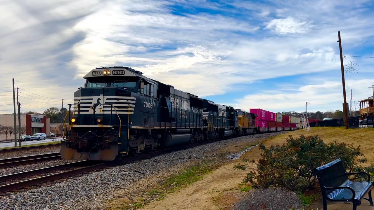 NS G88: NS 7006 6903 UP 7019 Austell GA - YouTube