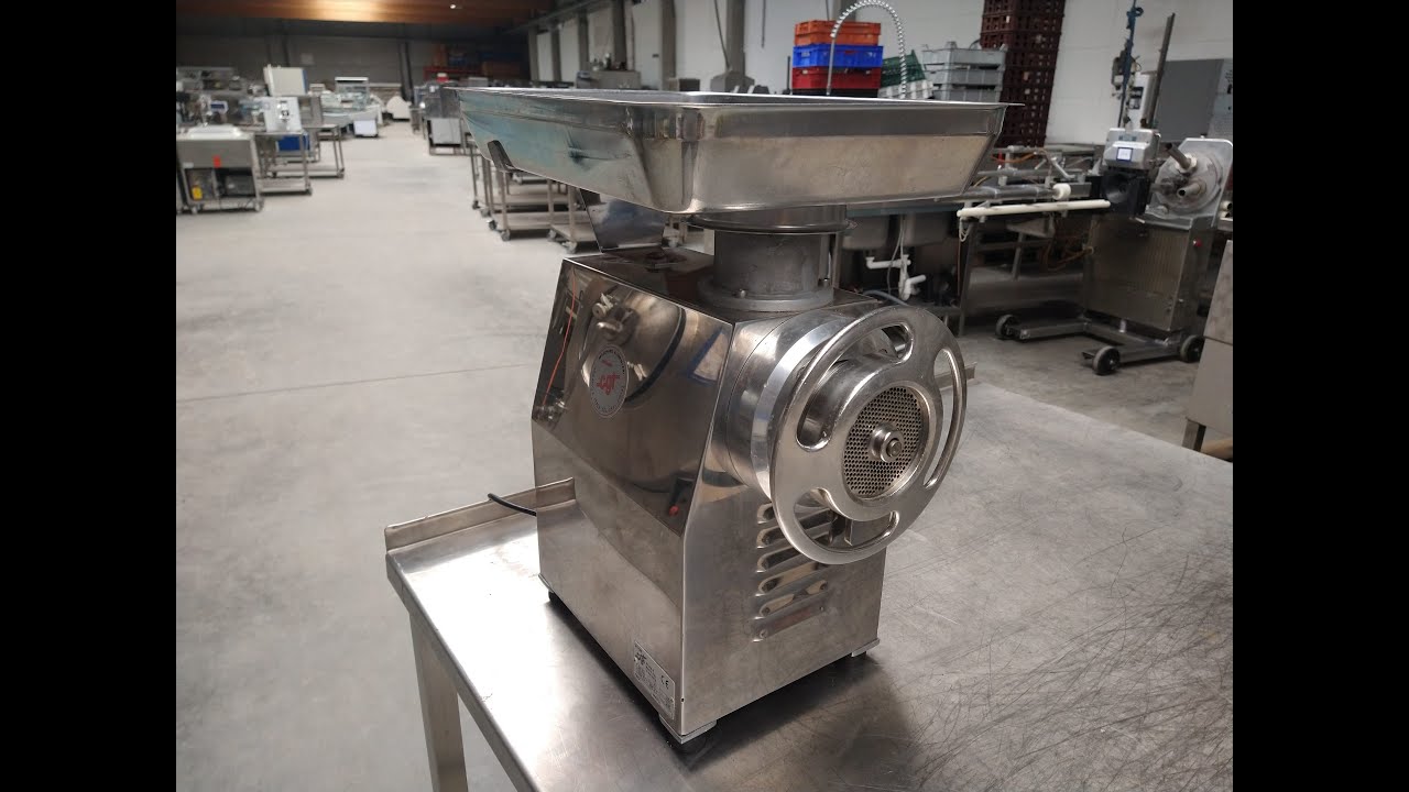 Grinder CGT - YouTube