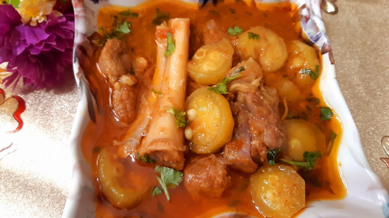 Parwal gosht recipe/Mutton pointed gourd gravy/परवल गोश्त मसाला @ be ...