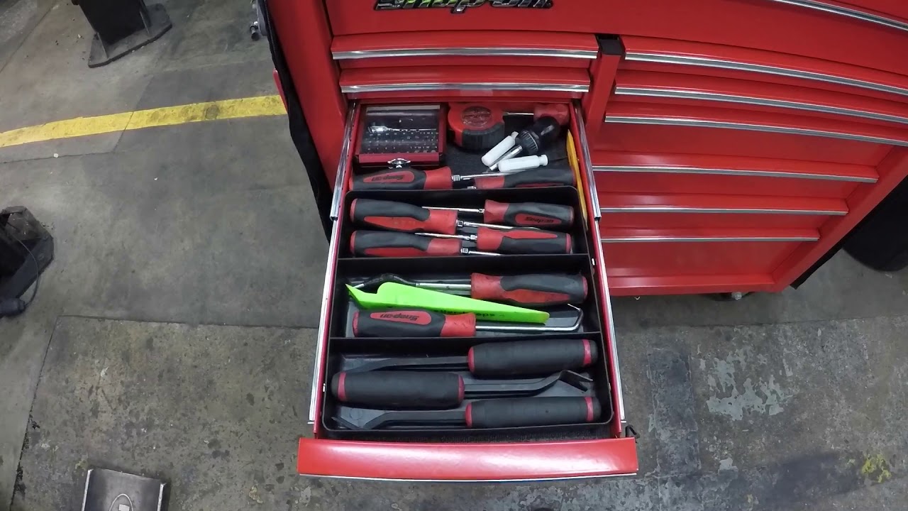 Snap on kra4813 tool box tour - YouTube