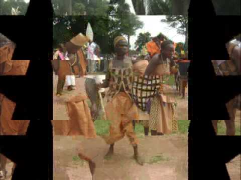 AZANDE TRADITION DRESSES.WMV - YouTube