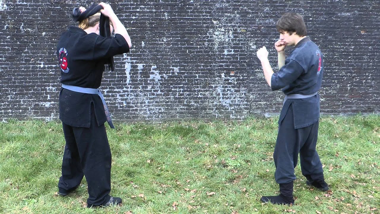 Rope and Chain Scarf Self Defense Weapon 27 - YouTube