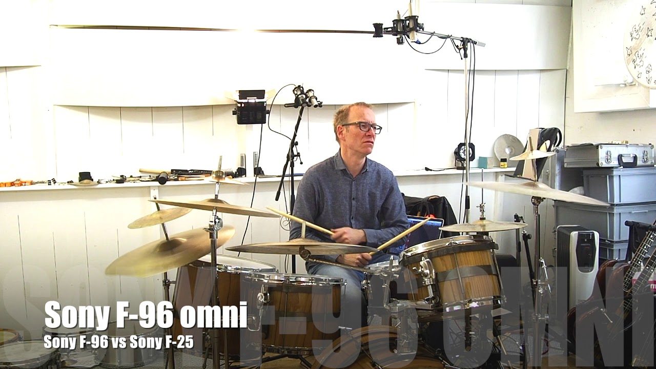 Sony F-96 omni vs Sony F-26 cardioid - YouTube