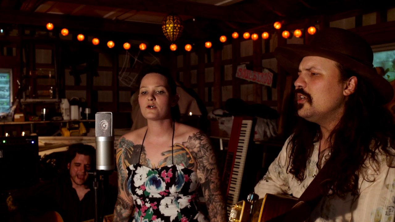 Thomas Wynn and The Believers - Man Out of Time (Acoustic Session ...