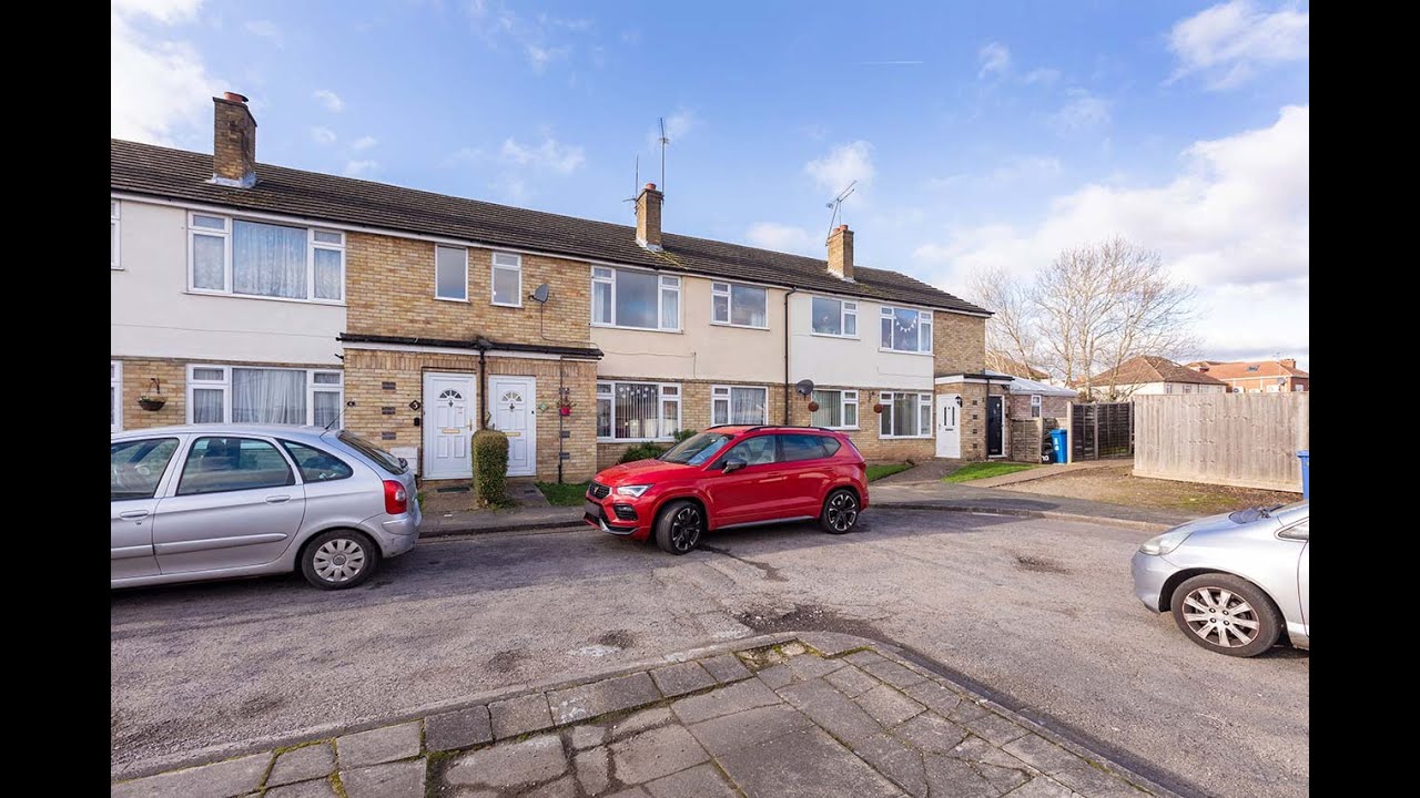 Green Close Maidenhead - YouTube