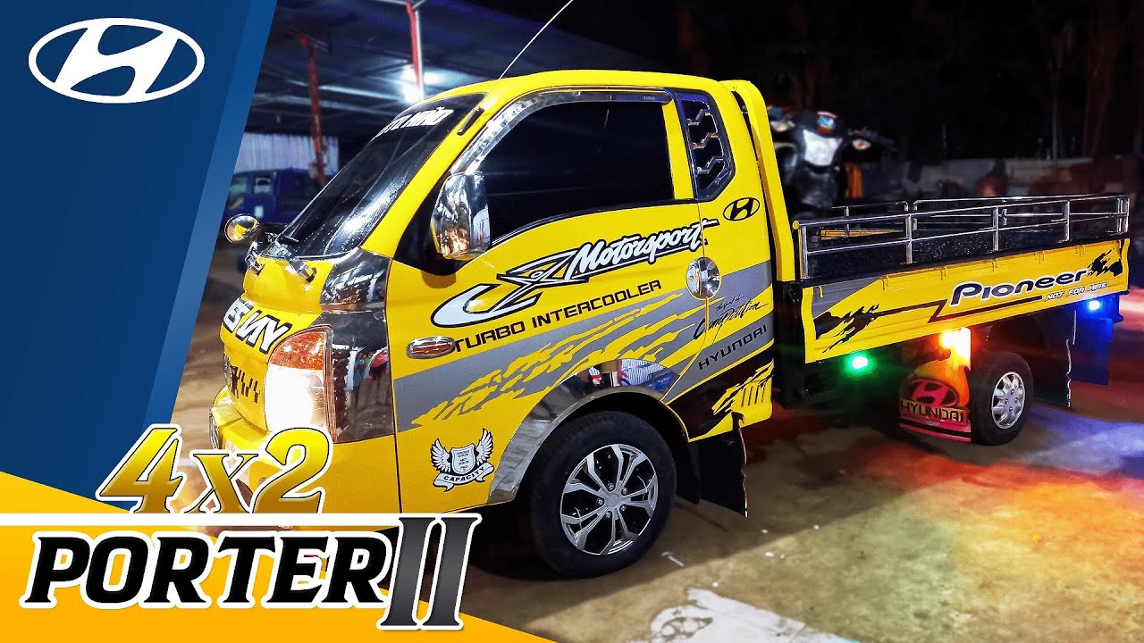 Hyundai Porter 2 with Clearance Light - YouTube