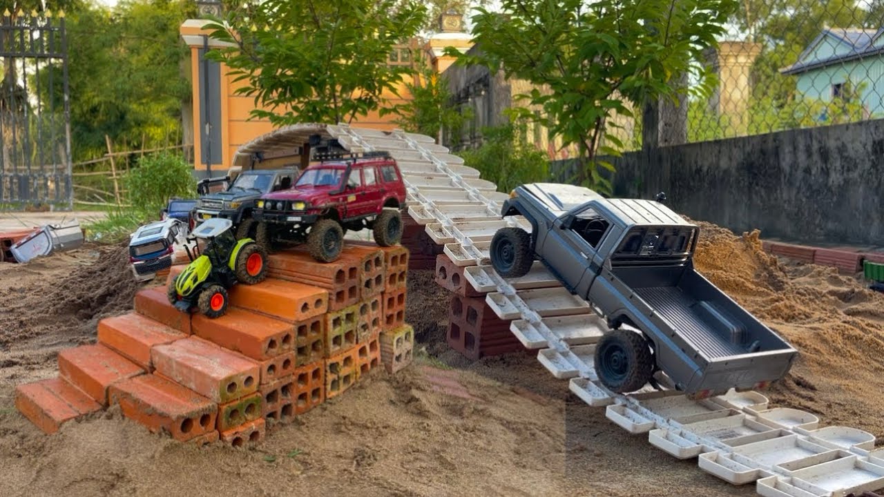 Rc cars and tractors block the road through major obstacles,Rc Land ...