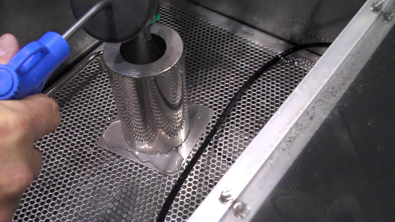 Uni-Ram Waterborne Spray Gun Cleaner System - YouTube