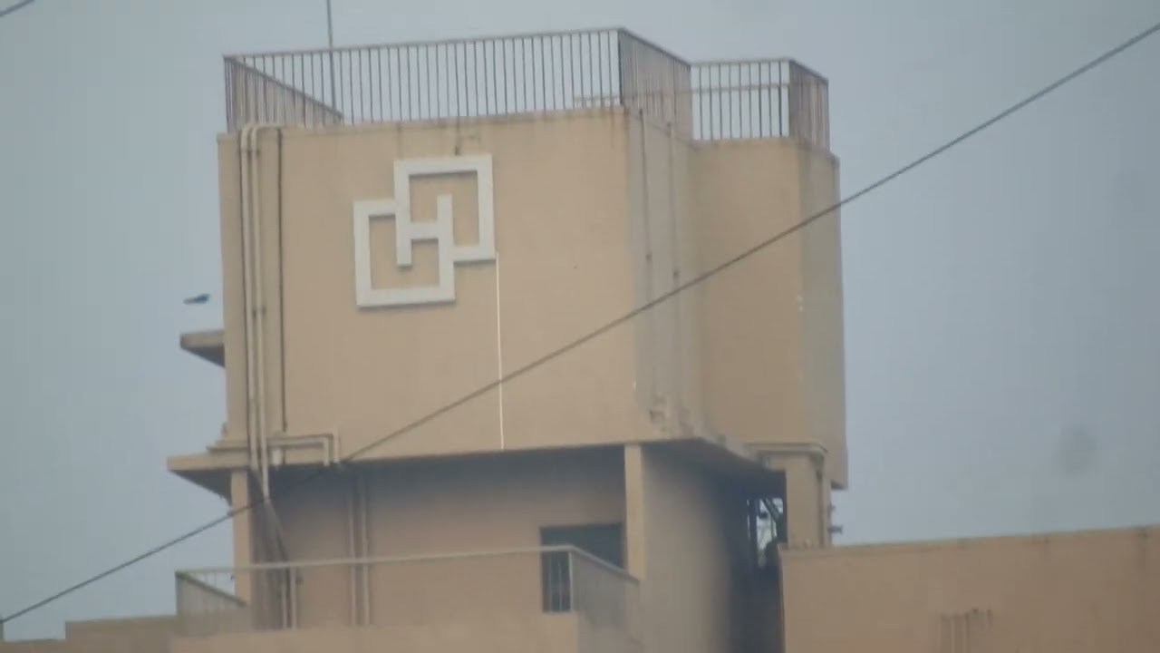 nikon coolpix b700 sample video zoom test in 4K