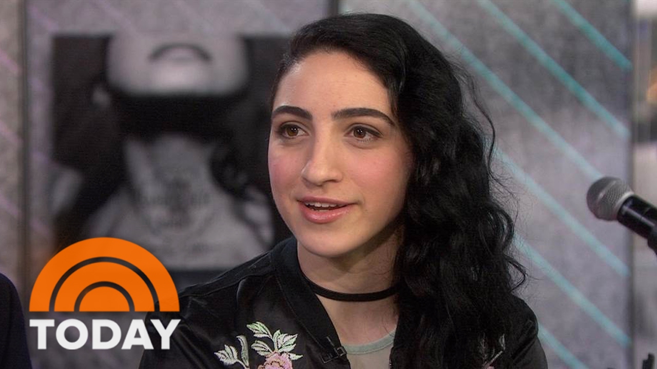 Emily Estefan, Daughter Of Gloria, Is Elvis Duran’s Artist Of The Month ...