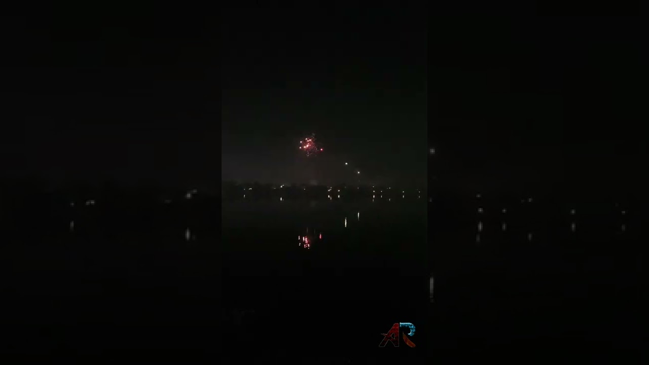 Avadi Paruthipattu Lake Green Park Diwali Rockets bursting View #avadi ...