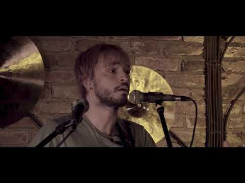 Ahmet K. Bilgiç & Özgün Semerci - Blue Mountains (Sam Amidon) @LAST PENNY