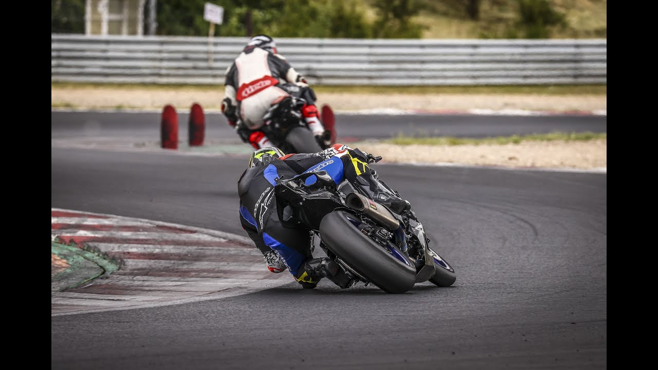 BMW S1000RR chasing Yamaha R1 ends in Crash | Most | 4k HD - YouTube