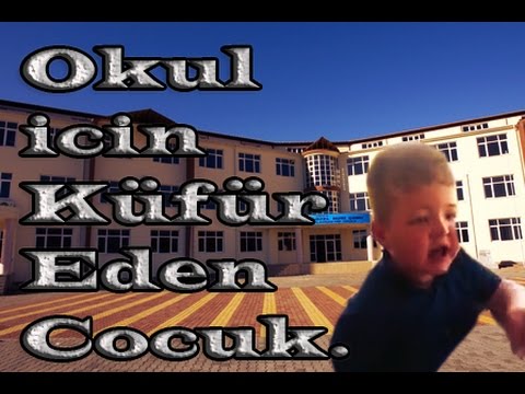 Okul İçin Küdür Eden Cocuk