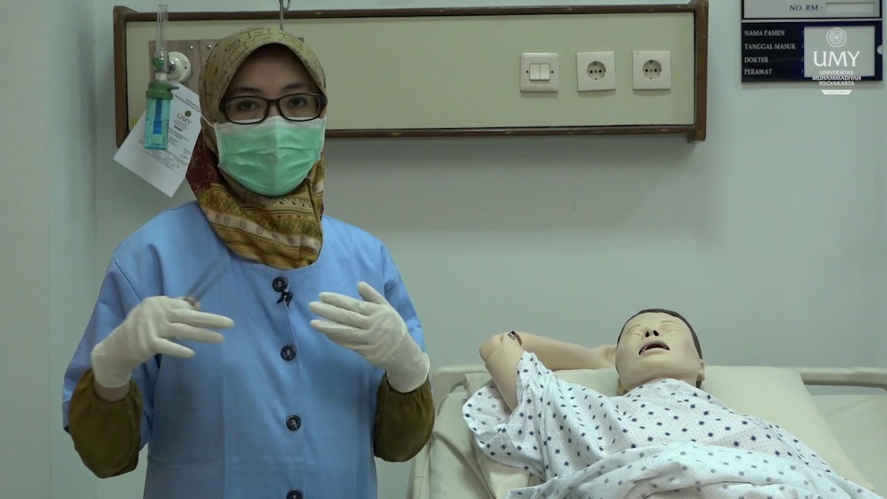 Perawatan Kolostomi - YouTube