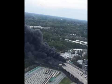 Interstate 85 collapses in massive fire in Atlanta - YouTube